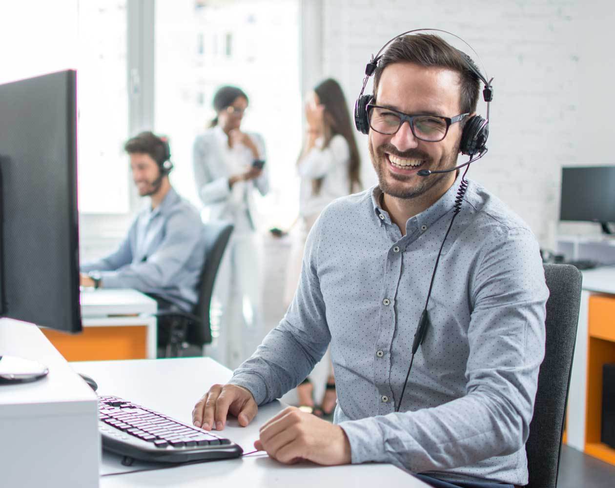 Vertriebsmitarbeiter/innen gesucht - TeamExplosion | Über uns